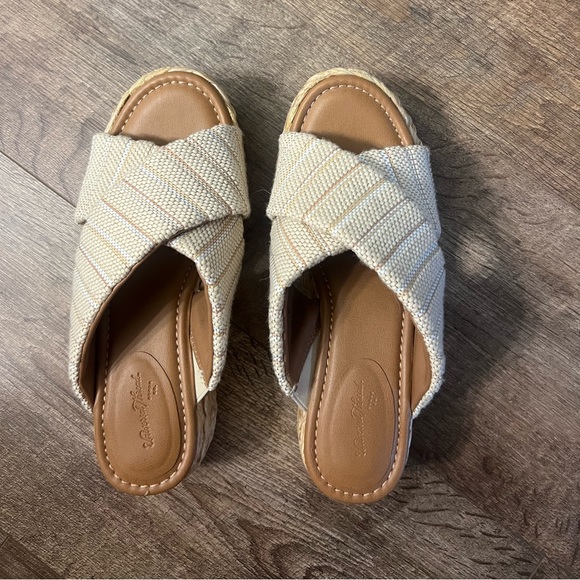 Universal Thread | Shoes | Target Universal Thread Desi Wedge Sandals ...